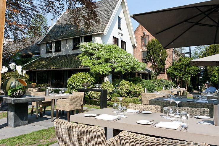 Pureview: Luxury Vintage Hotel Villa Beukenhof te Oegstgeest - Pure Luxe